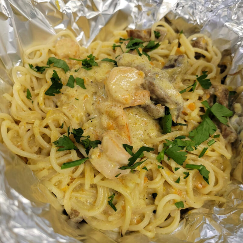 Pasta mar y tierra (lomito y camarón) – Angelicas Restaurant – Calle 72